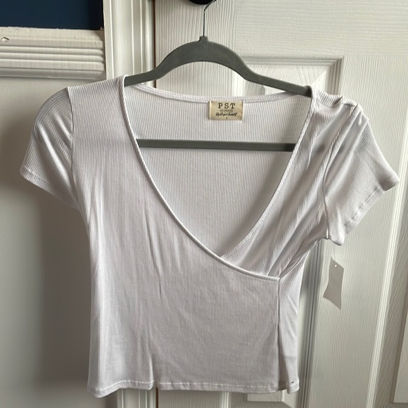 Pst Los Angeles | Tops | Pst White Vneck Top | Poshmark